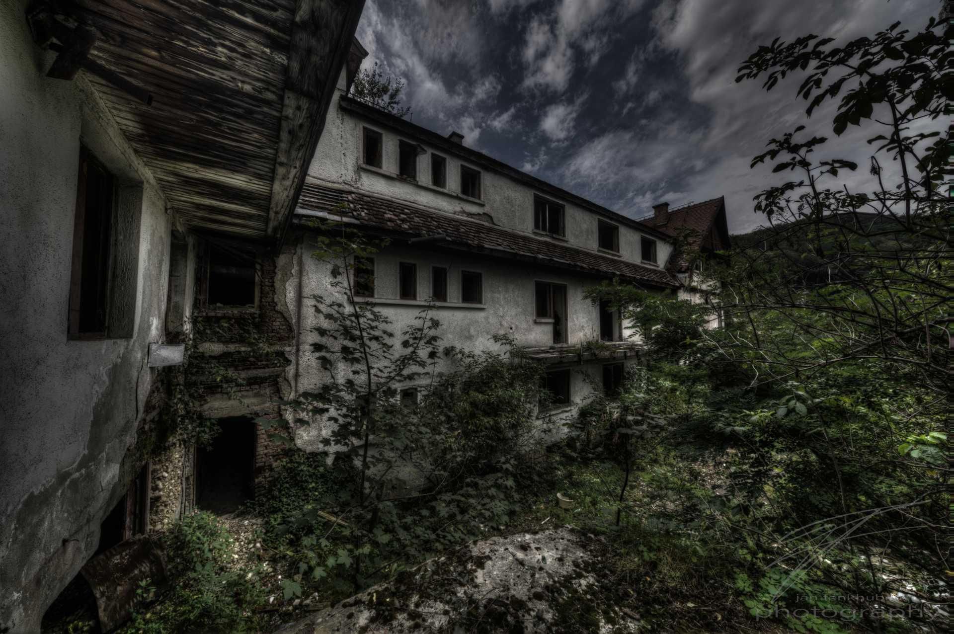 Cabana Dimbul Morii - Jan Fenkhuber Photography